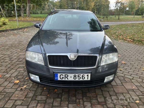Grey Skoda Octavia 2007 in Jelgava, with an engine capacity of 1.90 L and mileage of 309 thousand km for 1490 €, photo 4 on AUTOMOTO.COM.LV