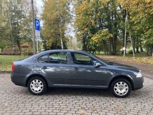Pelēks Skoda Octavia 2007 Jelgava, ar dzinēja tilpumu 1.90 L un nobraukumu 309 tūkst. km par 1490 €, foto 9 vietnē AUTOMOTO.COM.LV