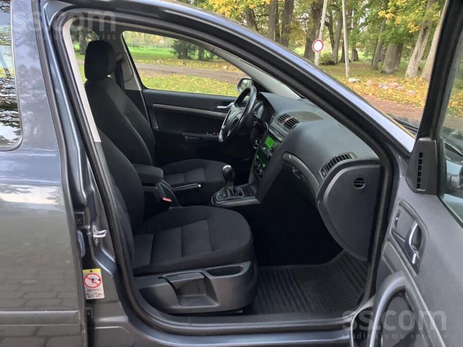 Pelēks Skoda Octavia 2007 Jelgava, ar dzinēja tilpumu 1.90 L un nobraukumu 309 tūkst. km par 1490 €, foto 12 vietnē AUTOMOTO.COM.LV