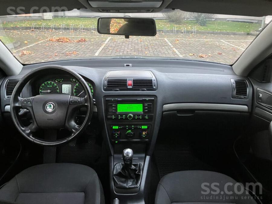 Pelēks Skoda Octavia 2007 Jelgava, ar dzinēja tilpumu 1.90 L un nobraukumu 309 tūkst. km par 1490 €, foto 13 vietnē AUTOMOTO.COM.LV