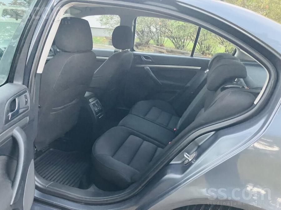 Pelēks Skoda Octavia 2007 Jelgava, ar dzinēja tilpumu 1.90 L un nobraukumu 309 tūkst. km par 1490 €, foto 15 vietnē AUTOMOTO.COM.LV