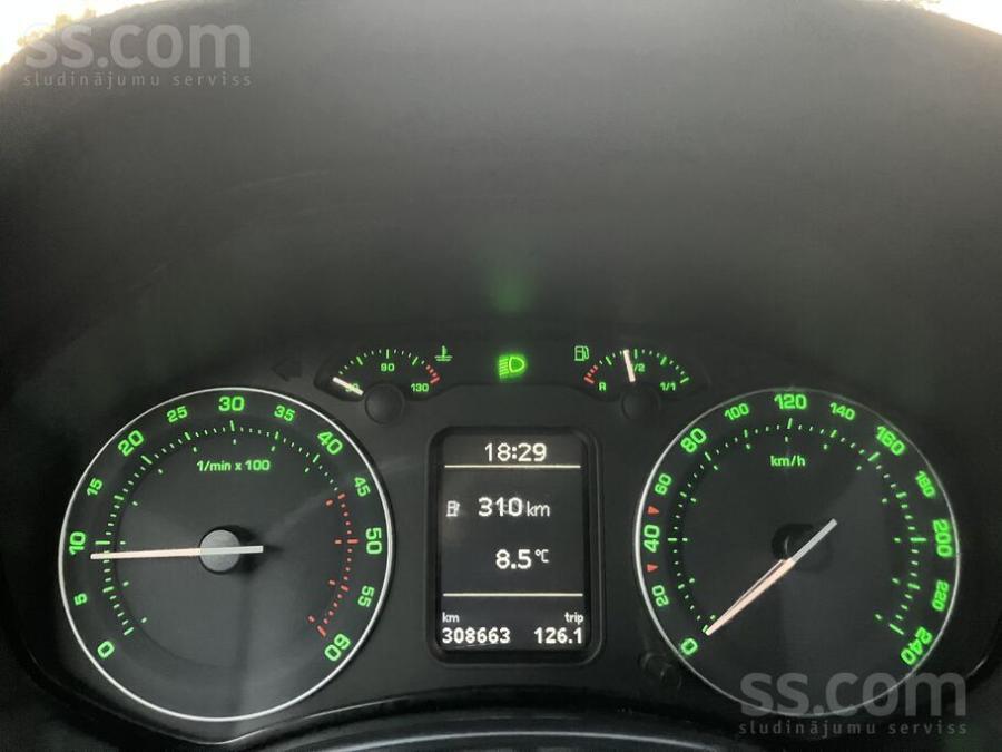 Pelēks Skoda Octavia 2007 Jelgava, ar dzinēja tilpumu 1.90 L un nobraukumu 309 tūkst. km par 1490 €, foto 18 vietnē AUTOMOTO.COM.LV