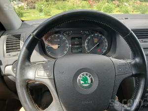 Pelēks Skoda Octavia 2008 Gulbene, ar dzinēja tilpumu 1.90 L un nobraukumu 141 tūkst. km par 3100 €, foto 4 vietnē AUTOMOTO.COM.LV