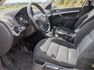 Grey Skoda Octavia 2008 in Vilnius, with an engine capacity of 1.90 L and mileage of 248 thousand km for 1700 €, photo  on AUTOMOTO.COM.LV