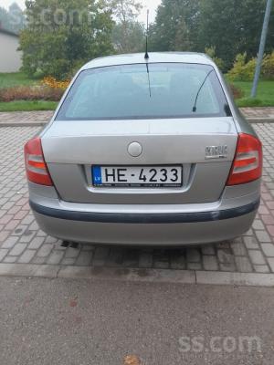 Pelēks Skoda Octavia 2008 Rēzekne, ar dzinēja tilpumu 2.00 L un nobraukumu 238 tūkst. km par 1050 €, foto 5 vietnē AUTOMOTO.COM.LV