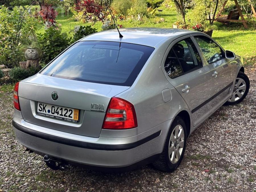 Pelēks Skoda Octavia 2008 Rīga, ar dzinēja tilpumu 1.90 L un nobraukumu 350 tūkst. km par 3300 €, foto 10 vietnē AUTOMOTO.COM.LV