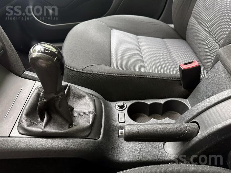 Pelēks Skoda Octavia 2008 Rīga, ar dzinēja tilpumu 1.90 L un nobraukumu 350 tūkst. km par 3300 €, foto 19 vietnē AUTOMOTO.COM.LV