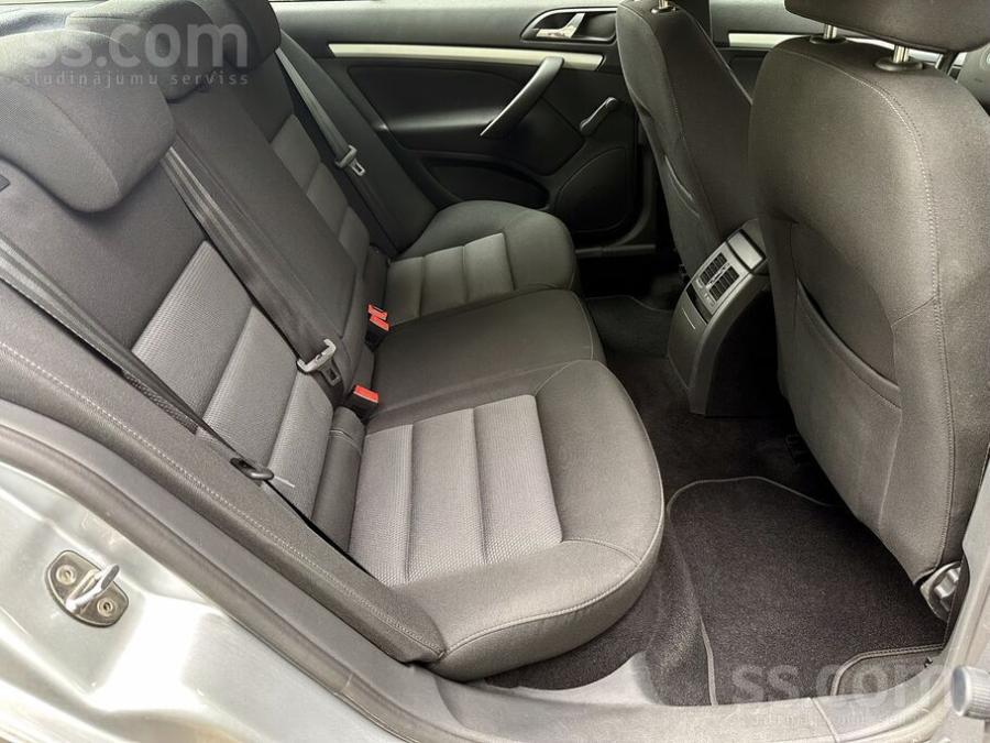 Pelēks Skoda Octavia 2008 Rīga, ar dzinēja tilpumu 1.90 L un nobraukumu 350 tūkst. km par 3200 €, foto 13 vietnē AUTOMOTO.COM.LV