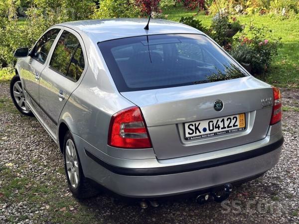 Pelēks Skoda Octavia 2008 Rīga, ar dzinēja tilpumu 1.90 L un nobraukumu 350 tūkst. km par 3200 €, foto 8 vietnē AUTOMOTO.COM.LV