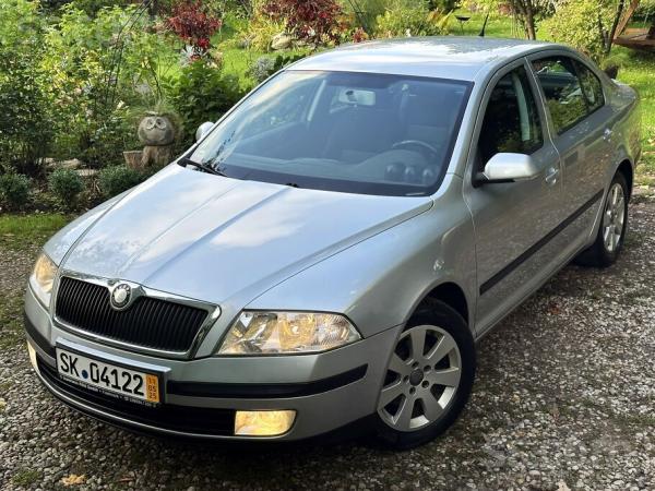 Pelēks Skoda Octavia 2008 Rīga, ar dzinēja tilpumu 1.90 L un nobraukumu 350 tūkst. km par 2990 €, foto 5 vietnē AUTOMOTO.COM.LV