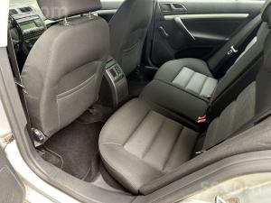 Grey Skoda Octavia 2008 in Riga, with an engine capacity of 1.90 L and mileage of 350 thousand km for 2990 €, photo 13 on AUTOMOTO.COM.LV