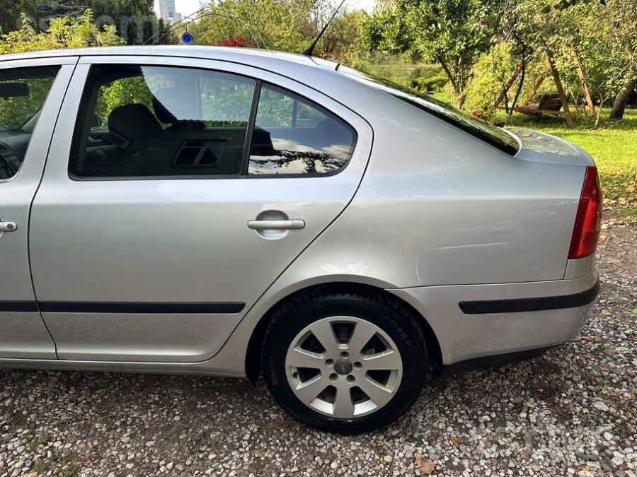 Grey Skoda Octavia 2008 in Riga, with an engine capacity of 1.90 L and mileage of 350 thousand km for 2990 €, photo 32 on AUTOMOTO.COM.LV