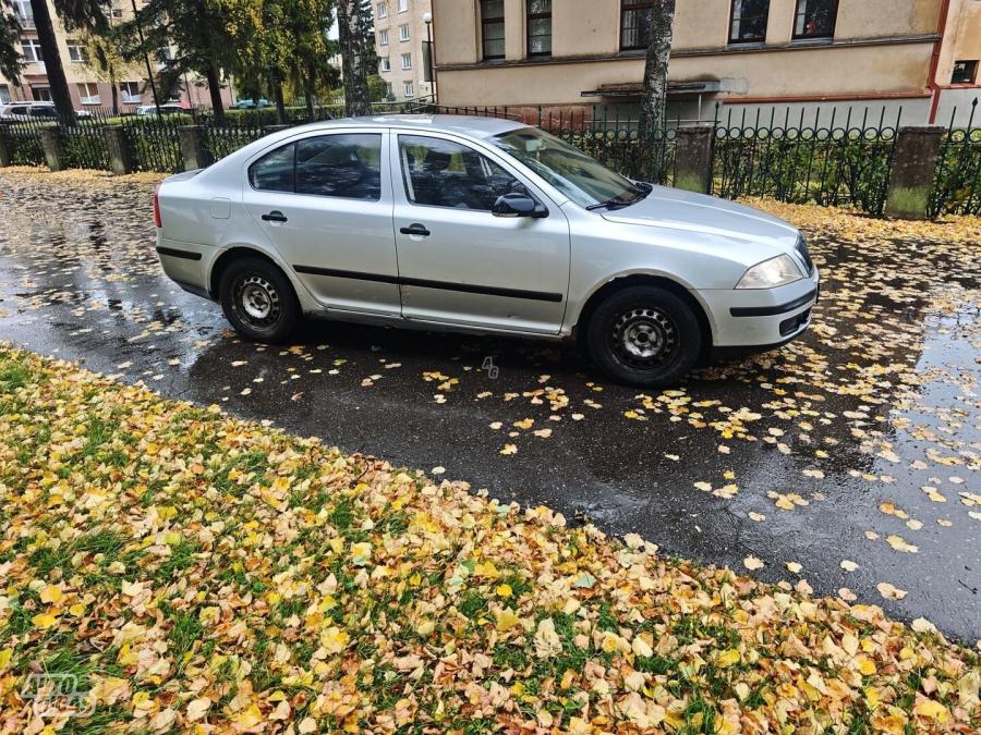 Серый Шкода Октавия 2008 в Паневежис, объемом двигателя 1.90 л и пробегом 432 тыс. км за 850 €, фото 3 на AUTOMOTO.COM.LV