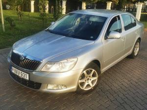 Grey Skoda Octavia 2009 in Vilnius, with an engine capacity of 1.60 L and mileage of 268 thousand km for 2950 €, photo 9 on AUTOMOTO.COM.LV