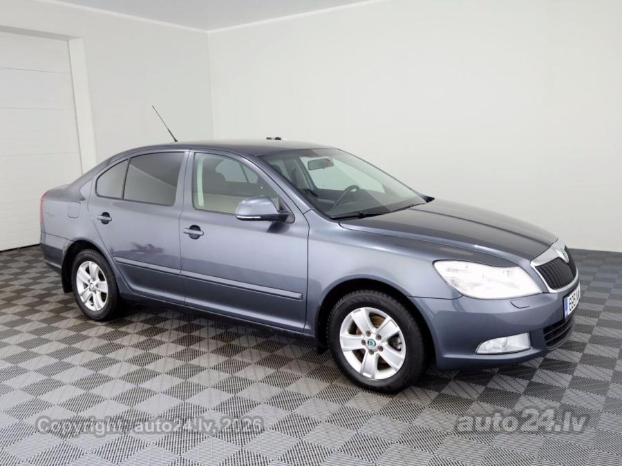 Grey Skoda Octavia 2009 in Tallinn, with an engine capacity of 1.60 L and mileage of 279 thousand km for 1399 €, photo 1 on AUTOMOTO.COM.LV