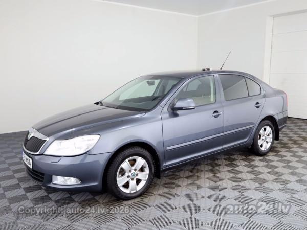 Grey Skoda Octavia 2009 in Tallinn, with an engine capacity of 1.60 L and mileage of 279 thousand km for 1399 €, photo 2 on AUTOMOTO.COM.LV