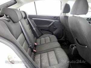 Серый Шкода Октавия 2009 в Таллин, объемом двигателя 1.60 л и пробегом 384 тыс. км за 1199 €, фото 8 на AUTOMOTO.COM.LV