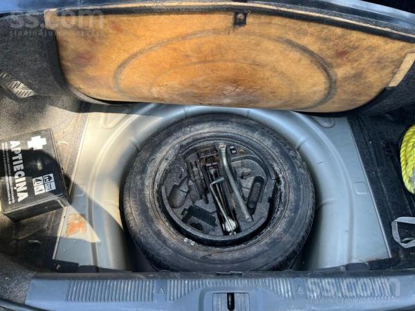 Pelēks Skoda Octavia 2009 Rīga, ar dzinēja tilpumu 2.00 L un nobraukumu 281 tūkst. km par 3400 €, foto 10 vietnē AUTOMOTO.COM.LV