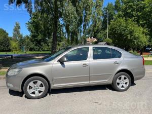 Grey Skoda Octavia 2009 in Riga, with an engine capacity of 2.00 L and mileage of 281 thousand km for 3400 €, photo  on AUTOMOTO.COM.LV