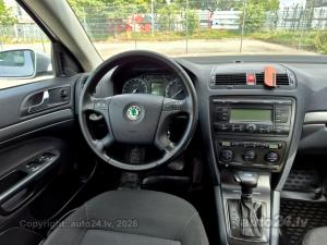 Серый Шкода Октавия 2009 в Таллин, объемом двигателя 2.00 л и пробегом 331 тыс. км за 1890 €, фото 6 на AUTOMOTO.COM.LV