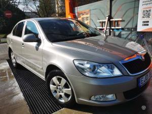 Grey Skoda Octavia 2009 in Vilnius, with an engine capacity of 1.90 L and mileage of 332 thousand km for 3450 €, photo 7 on AUTOMOTO.COM.LV