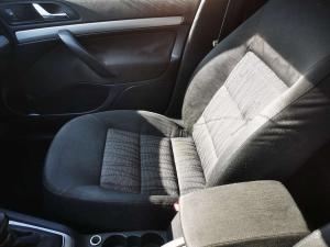 Grey Skoda Octavia 2009 in Vilnius, with an engine capacity of 1.90 L and mileage of 332 thousand km for 3450 €, photo 9 on AUTOMOTO.COM.LV