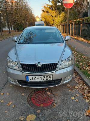 Pelēks Skoda Octavia 2010 Rīga, ar dzinēja tilpumu 1.40 L un nobraukumu 334 tūkst. km par 1550 €, foto 1 vietnē AUTOMOTO.COM.LV