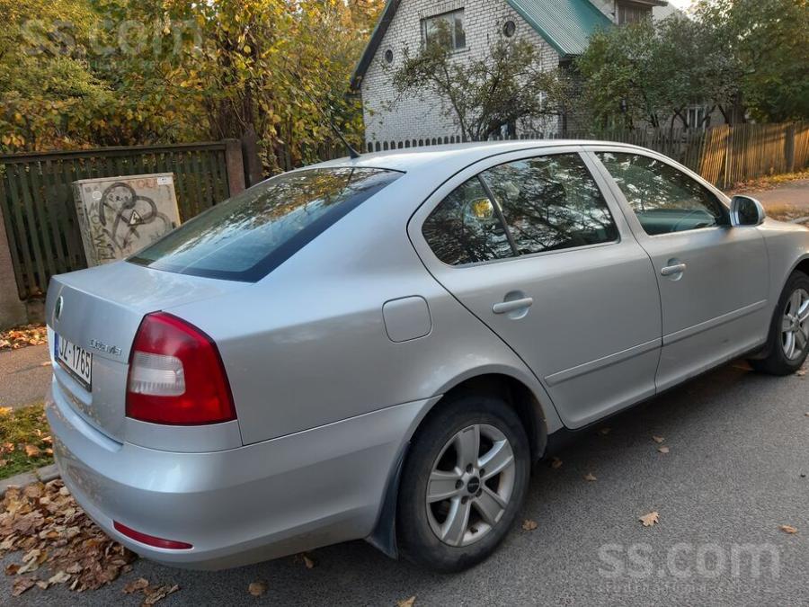 Pelēks Skoda Octavia 2010 Rīga, ar dzinēja tilpumu 1.40 L un nobraukumu 334 tūkst. km par 1550 €, foto 5 vietnē AUTOMOTO.COM.LV