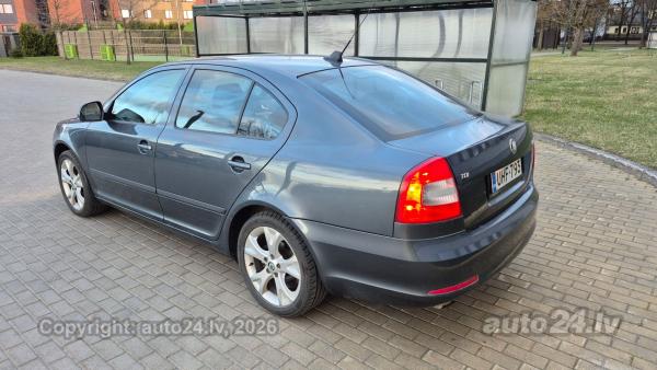Pelēks Skoda Octavia 2010 Tartu, ar dzinēja tilpumu 1.60 L un nobraukumu 349 tūkst. km par 3490 €, foto 4 vietnē AUTOMOTO.COM.LV