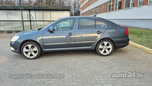 Pelēks Skoda Octavia 2010 Tartu, ar dzinēja tilpumu 1.60 L un nobraukumu 349 tūkst. km par 3490 €, foto 6 vietnē AUTOMOTO.COM.LV