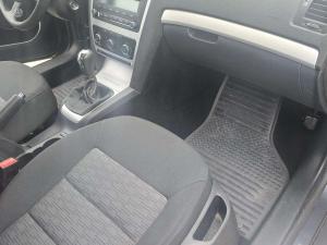 Grey Skoda Octavia 2010 in Panevezys, with an engine capacity of 1.60 L and mileage of 320 thousand km for 2699 €, photo 13 on AUTOMOTO.COM.LV