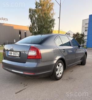Серый Шкода Октавия 2010 в Рига, объемом двигателя 1.80 л и пробегом 440 тыс. км за 1750 €, фото 6 на AUTOMOTO.COM.LV
