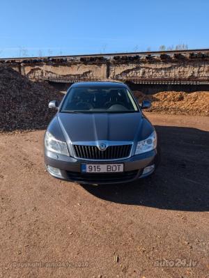 Grey Skoda Octavia 2011 in Tallinn, with an engine capacity of 1.40 L and mileage of 164 thousand km for 4000 €, photo 3 on AUTOMOTO.COM.LV