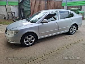 Grey Skoda Octavia 2011 in Tallinn, with an engine capacity of 1.20 L and mileage of 182 thousand km for 2900 €, photo 6 on AUTOMOTO.COM.LV