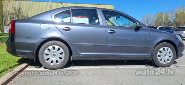 Grey Skoda Octavia 2011 in Tallinn, with an engine capacity of 1.40 L and mileage of 123 thousand km for 4200 €, photo 4 on AUTOMOTO.COM.LV