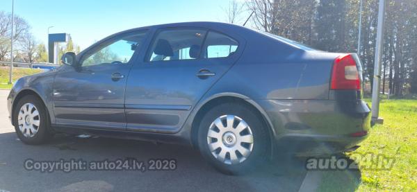 Grey Skoda Octavia 2011 in Tallinn, with an engine capacity of 1.40 L and mileage of 123 thousand km for 4200 €, photo 6 on AUTOMOTO.COM.LV