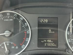 Grey Skoda Octavia 2011 in Vilnius, with an engine capacity of 1.90 L and mileage of 373 thousand km for 2450 €, photo 12 on AUTOMOTO.COM.LV