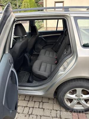 Grey Skoda Octavia 2011 in Riga, with an engine capacity of 2.00 L and mileage of 466 thousand km for 1500 €, photo 5 on AUTOMOTO.COM.LV