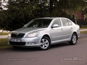 Pelēks Skoda Octavia 2011 Tallina, ar dzinēja tilpumu 1.60 L un nobraukumu 303 tūkst. km par 2900 €, foto 5 vietnē AUTOMOTO.COM.LV