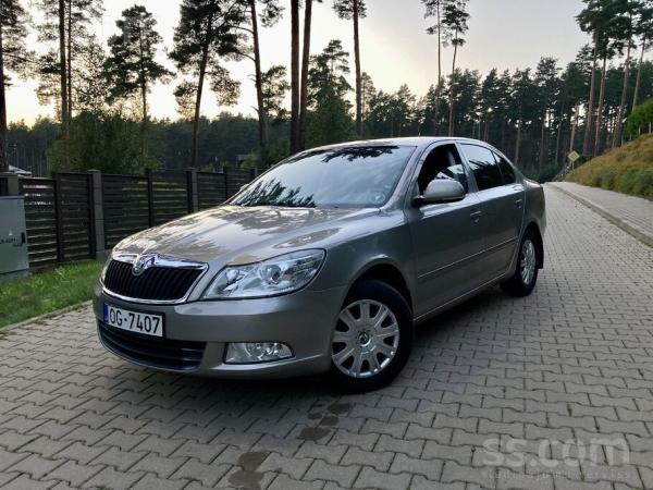 Pelēks Skoda Octavia 2012 Rīga, ar dzinēja tilpumu 1.80 L un nobraukumu 180 tūkst. km par 3990 €, foto 3 vietnē AUTOMOTO.COM.LV