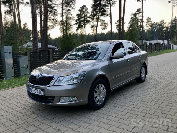 Pelēks Skoda Octavia 2012 Rīga, ar dzinēja tilpumu 1.80 L un nobraukumu 180 tūkst. km par 3990 €, foto 7 vietnē AUTOMOTO.COM.LV