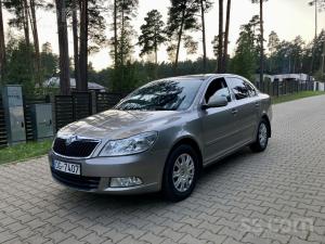 Grey Skoda Octavia 2012 in Riga, with an engine capacity of 1.80 L and mileage of 180 thousand km for 3990 €, photo 8 on AUTOMOTO.COM.LV