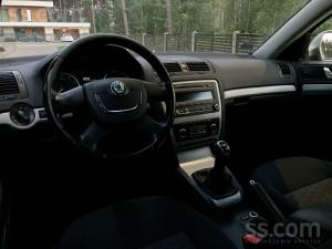 Grey Skoda Octavia 2012 in Riga, with an engine capacity of 1.80 L and mileage of 180 thousand km for 3990 €, photo 20 on AUTOMOTO.COM.LV