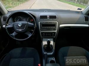 Grey Skoda Octavia 2012 in Riga, with an engine capacity of 1.80 L and mileage of 180 thousand km for 3990 €, photo 21 on AUTOMOTO.COM.LV