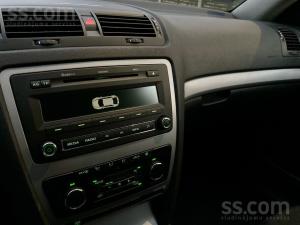 Grey Skoda Octavia 2012 in Riga, with an engine capacity of 1.80 L and mileage of 180 thousand km for 3990 €, photo 24 on AUTOMOTO.COM.LV