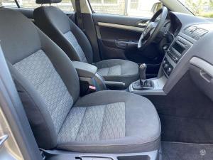 Grey Skoda Octavia 2012 in Jonava, with an engine capacity of 1.20 L and mileage of 215 thousand km for 3100 €, photo 19 on AUTOMOTO.COM.LV