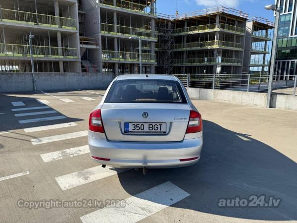 Grey Skoda Octavia 2012 in Tallinn, with an engine capacity of 1.20 L and mileage of 245 thousand km for 2699 €, photo 7 on AUTOMOTO.COM.LV