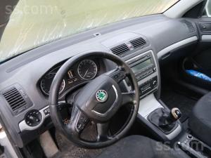 Pelēks Skoda Octavia 2012 Tukums, ar dzinēja tilpumu 1.60 L un nobraukumu 0 tūkst. km par 1000 €, foto 11 vietnē AUTOMOTO.COM.LV