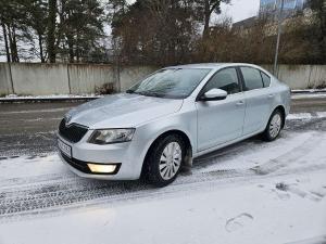 Grey Skoda Octavia 2013 in Vilnius, with an engine capacity of 1.60 L and mileage of 399 thousand km for 3600 €, photo  on AUTOMOTO.COM.LV