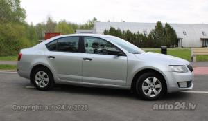 Pelēks Skoda Octavia 2013 Rapla, ar dzinēja tilpumu 1.20 L un nobraukumu 241 tūkst. km par 4850 €, foto 3 vietnē AUTOMOTO.COM.LV